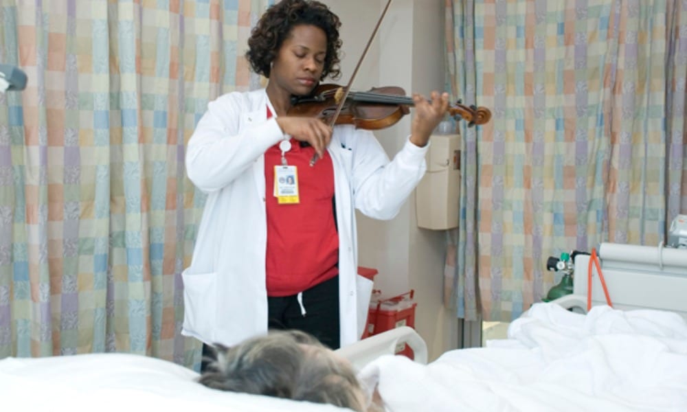 Nurses Are Singing Their Hearts Out—The Comfort of Music for The ...